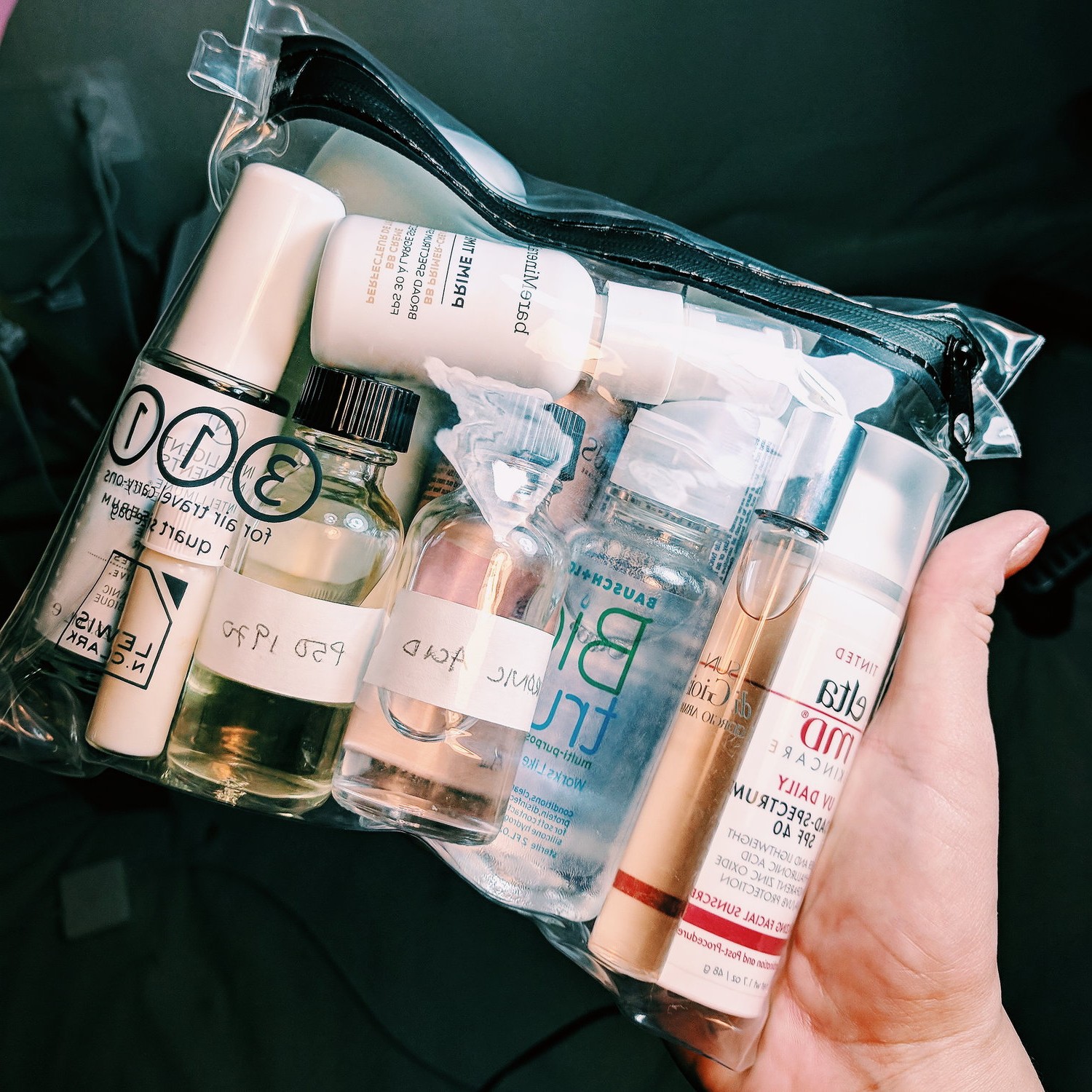 TSA Approved Quart Size Bag Dimensions: Bulk Buyer’s Guide