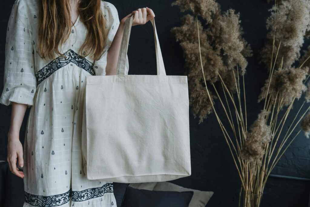 Standard Tote Bag Dimensions: A Comprehensive Guide